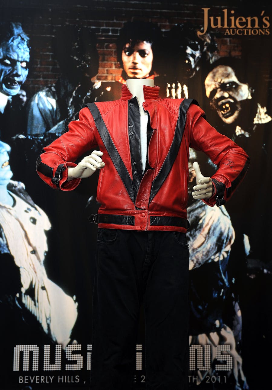 Is Vintage Clothing the Answer to Fast Fashion’s Impact on the Planet ...