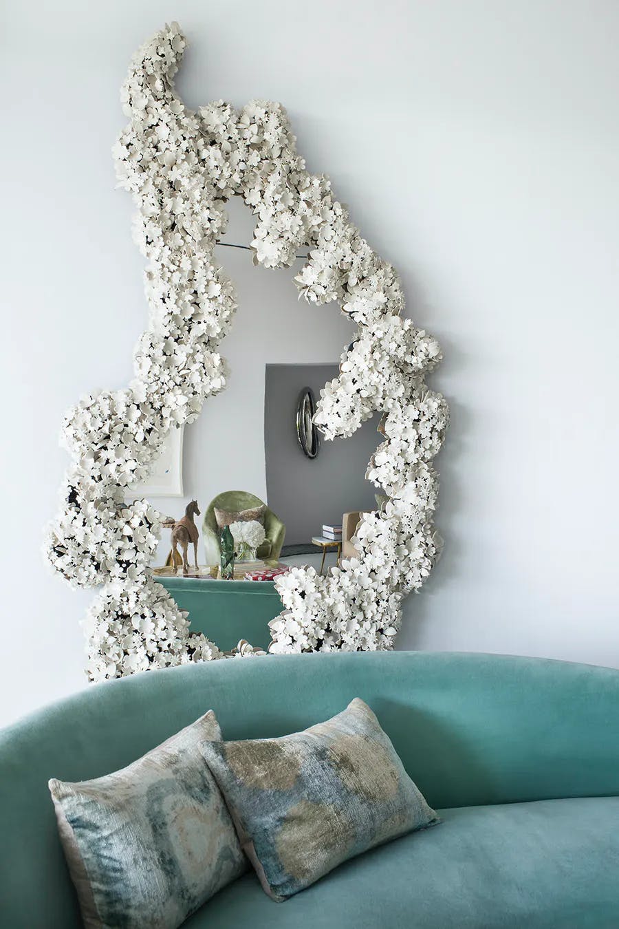 Inside Interior Designer Florence Lim's Singapore Home | Barnebys Magazine