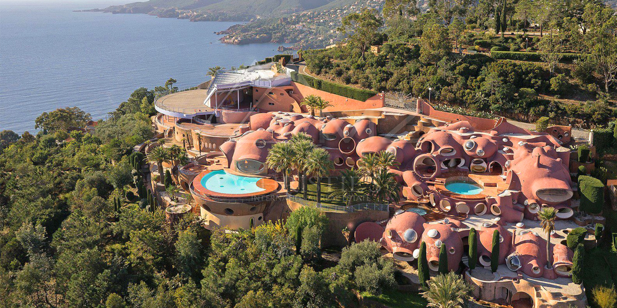 Le Palais Bulles d’Antti Lovag est en vente chez Christie’s | Magazine ...
