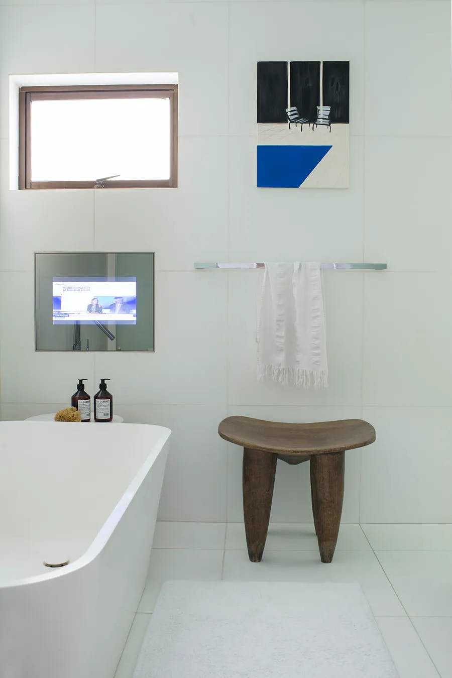 Inside Interior Designer Florence Lim's Singapore Home | Barnebys Magazine