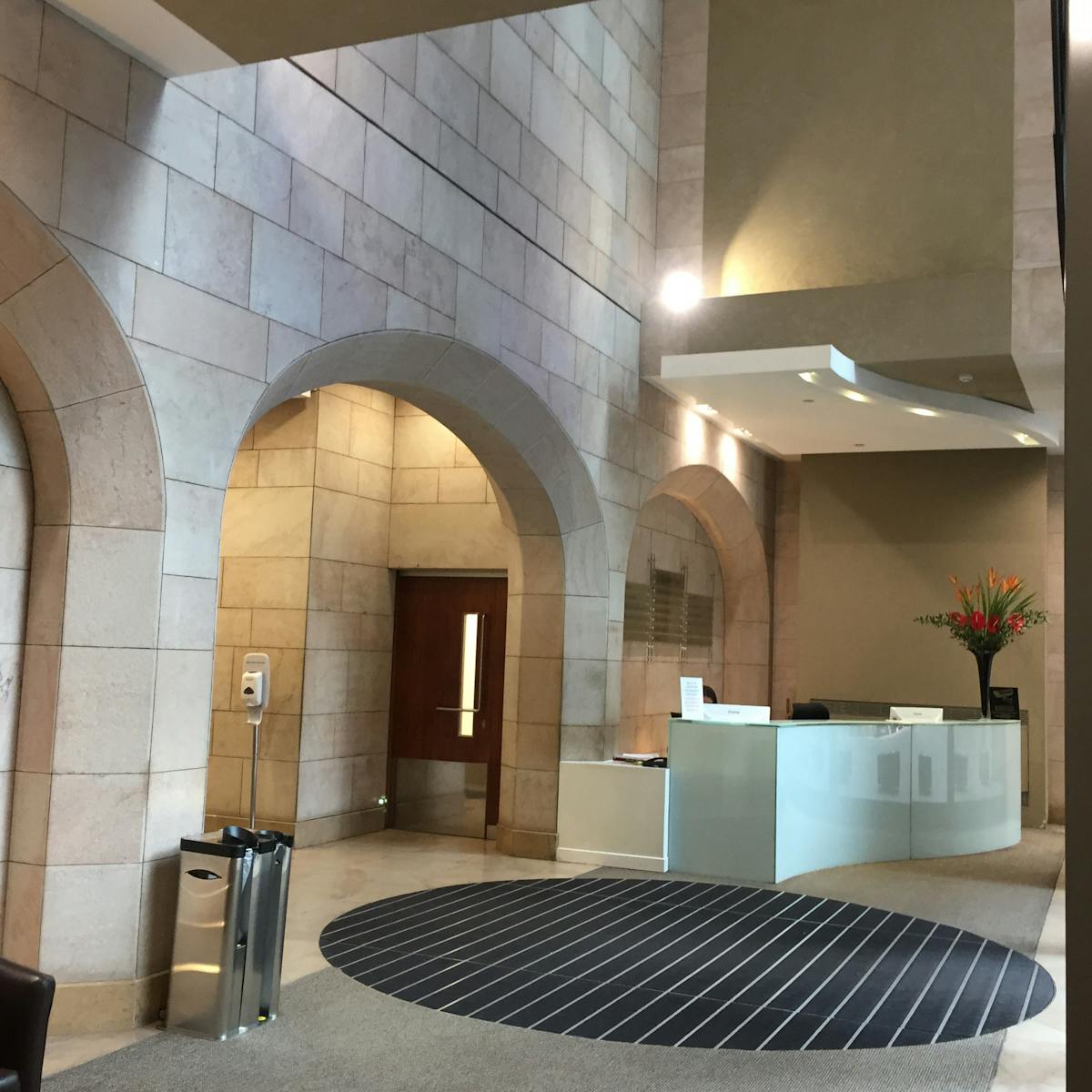 2 Minster Court – Barr Gazetas