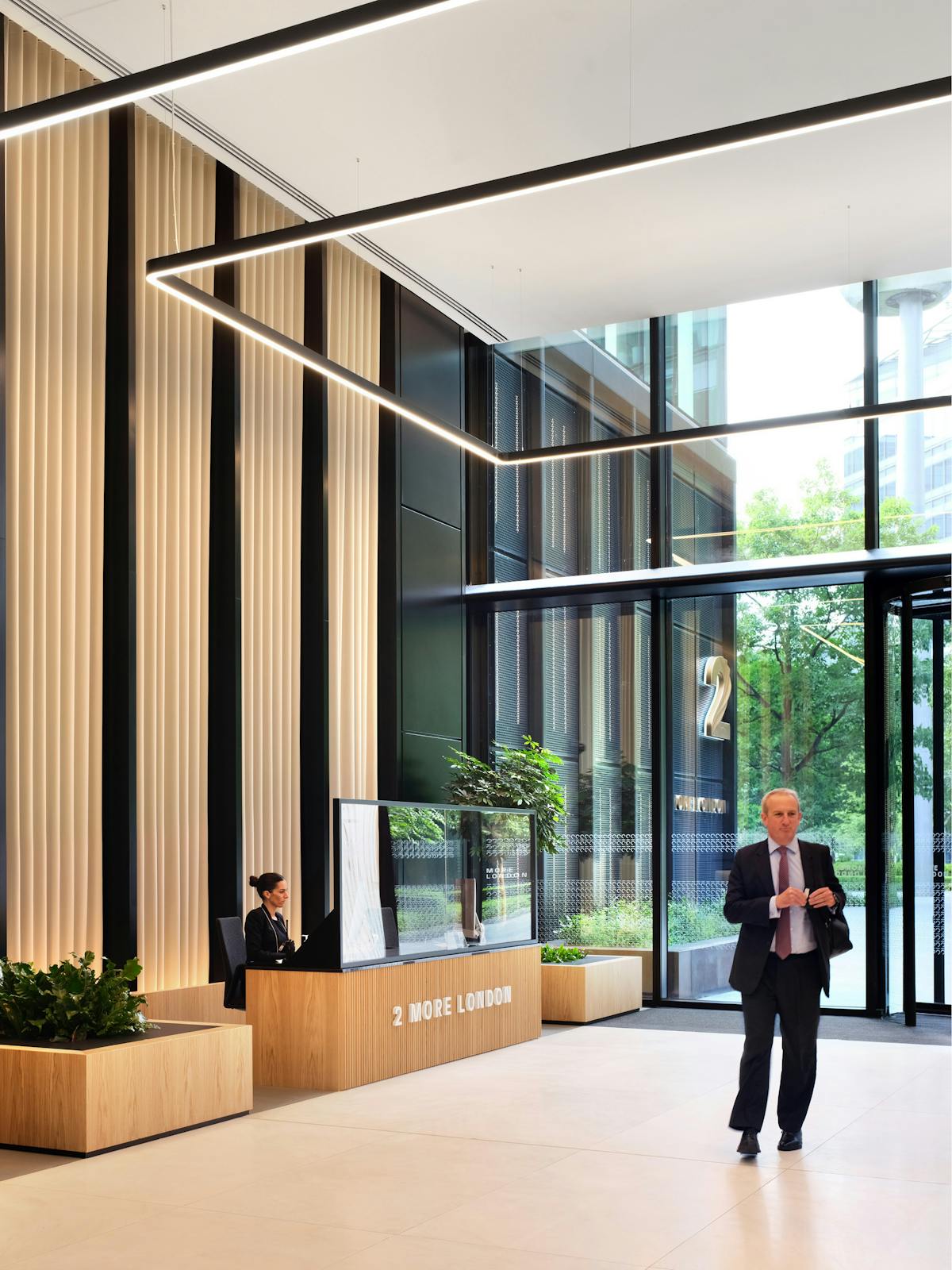 2 More London – Barr Gazetas