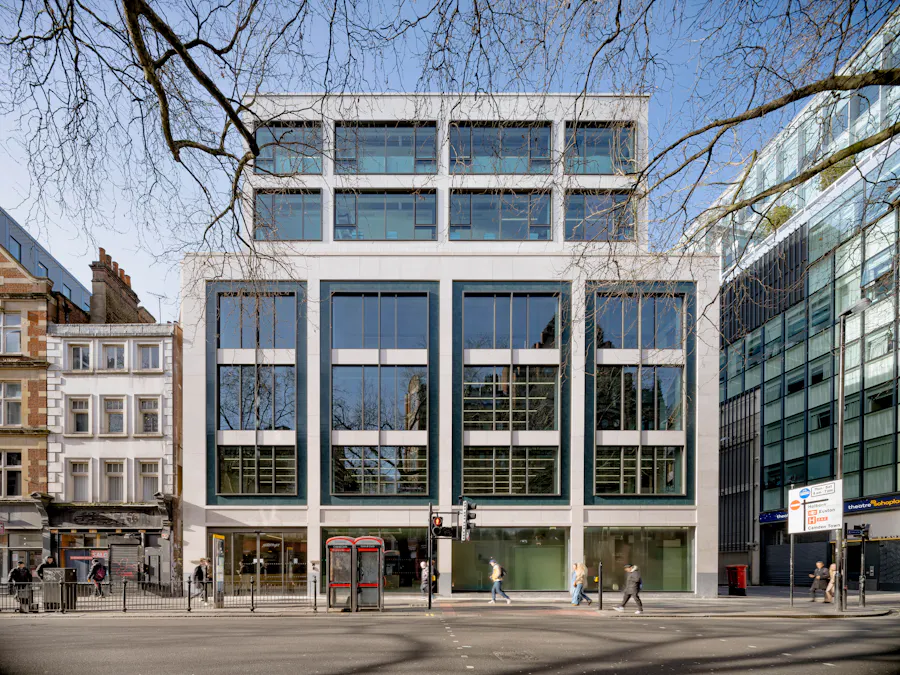 2 More London – Barr Gazetas