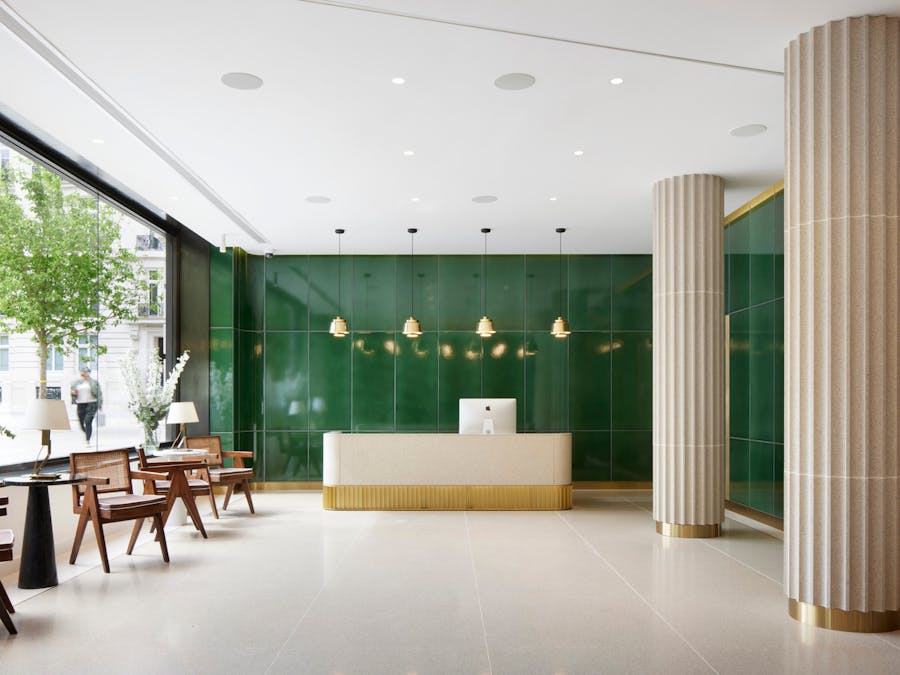 Twenty Berkeley Square – Barr Gazetas