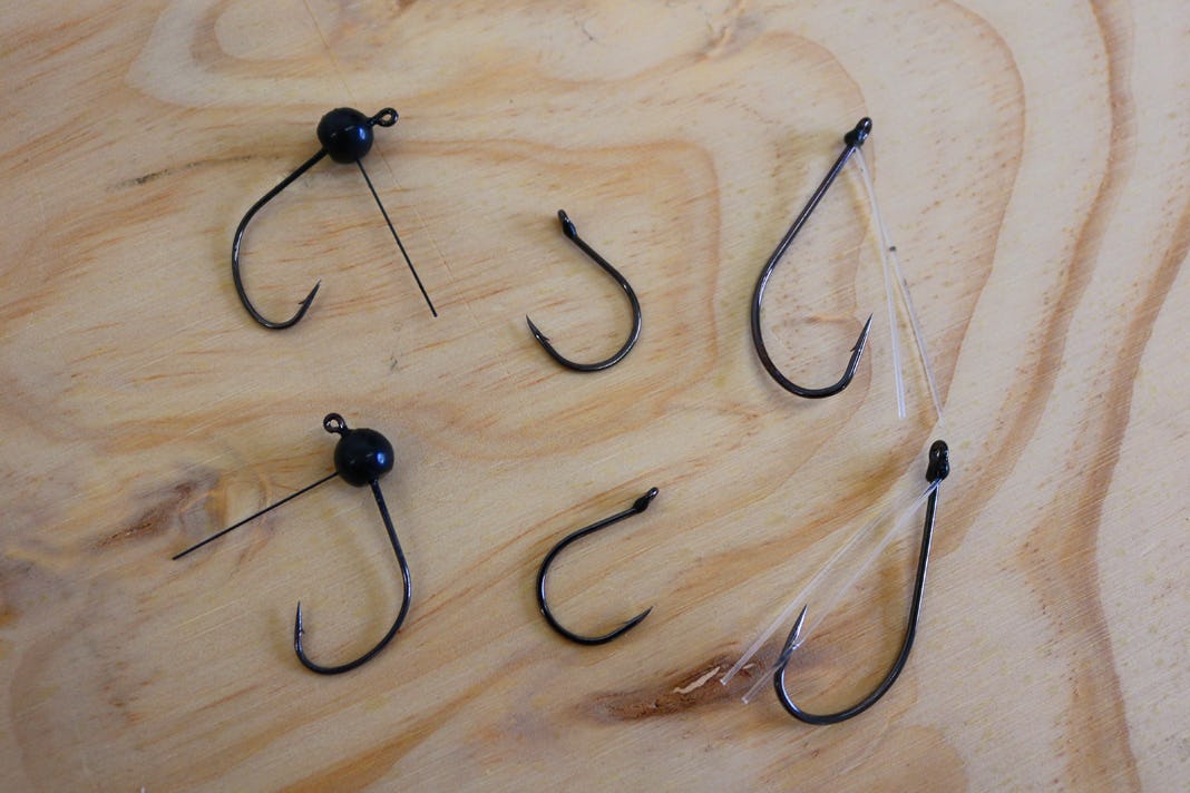 How to Choose a Wacky Rig Hook | Bass Utopia