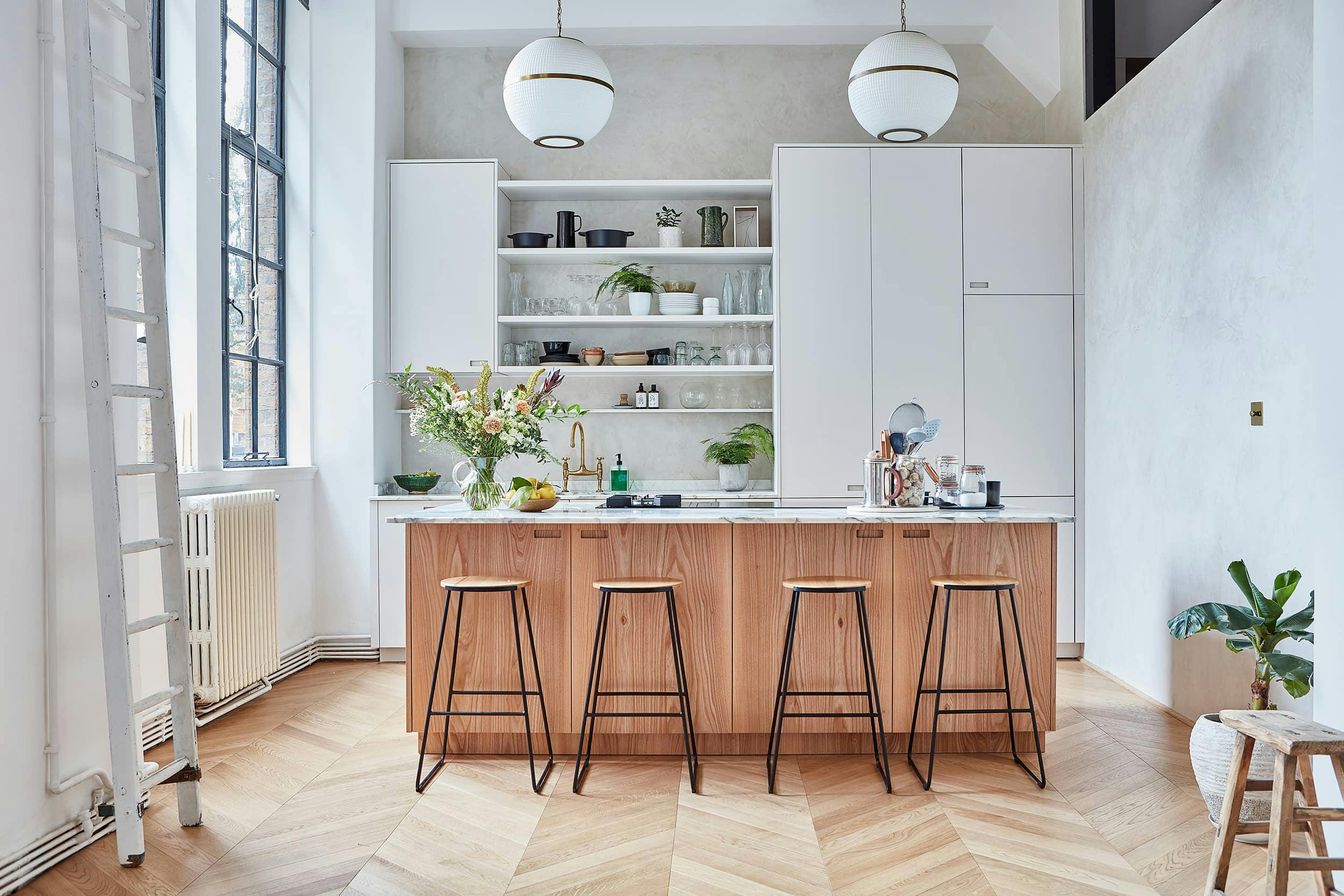 Cool & Calm Kitchens: An inspiration gallery of cool-toned kitchens