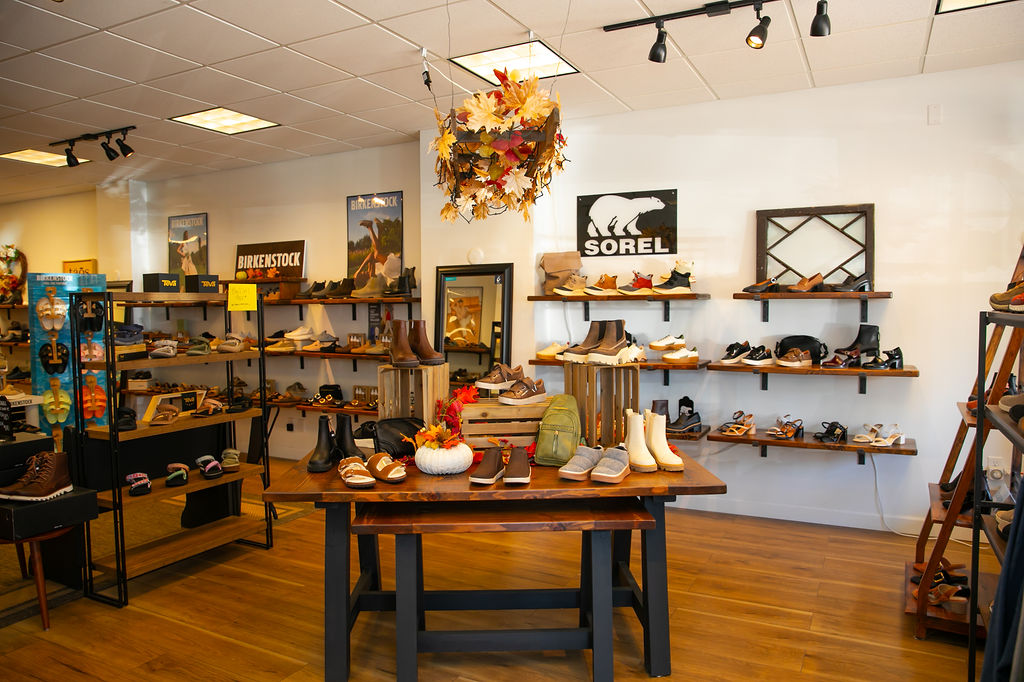 Urban East Footwear | Hey, Bay City!