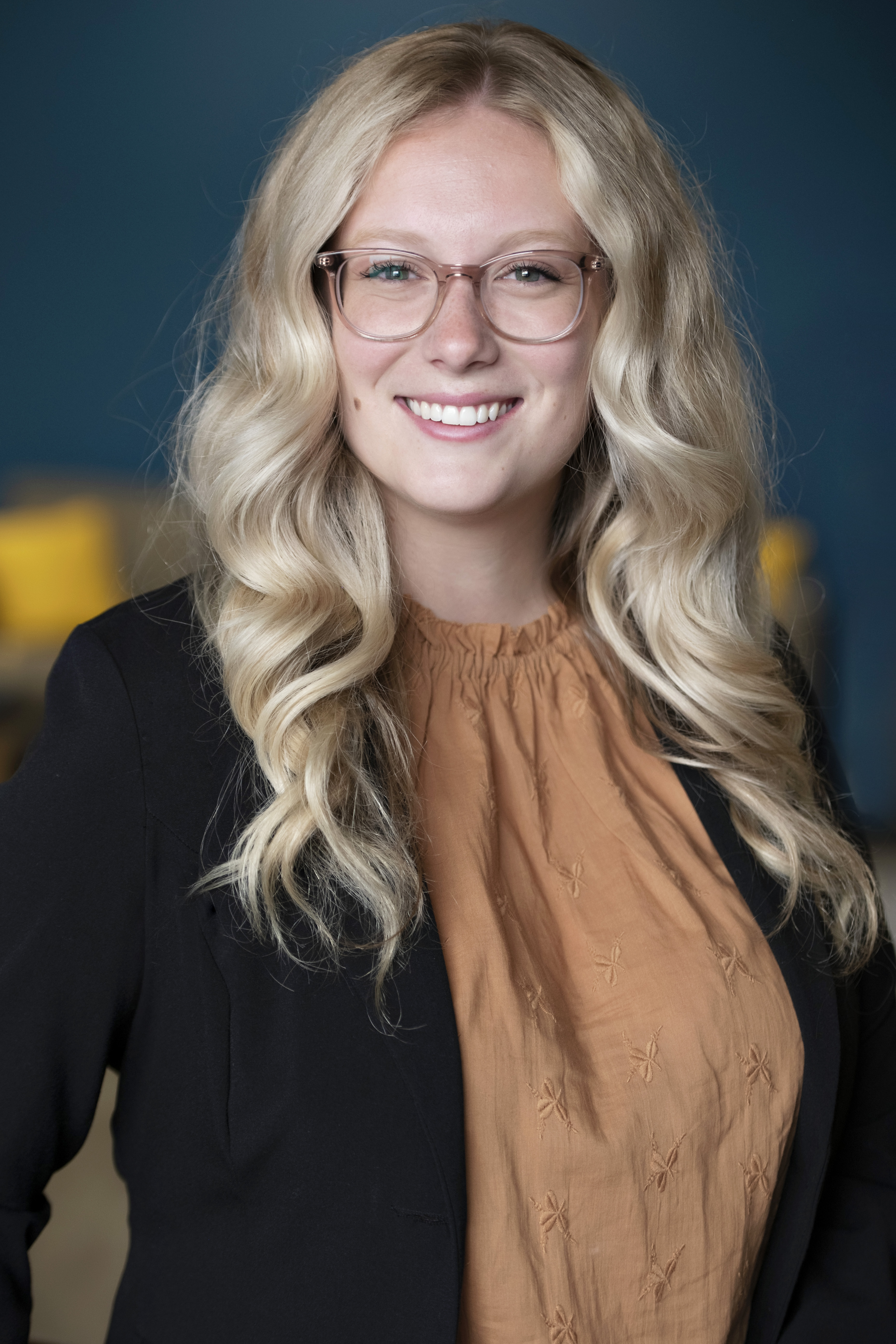 Elise Dunscombe | Team