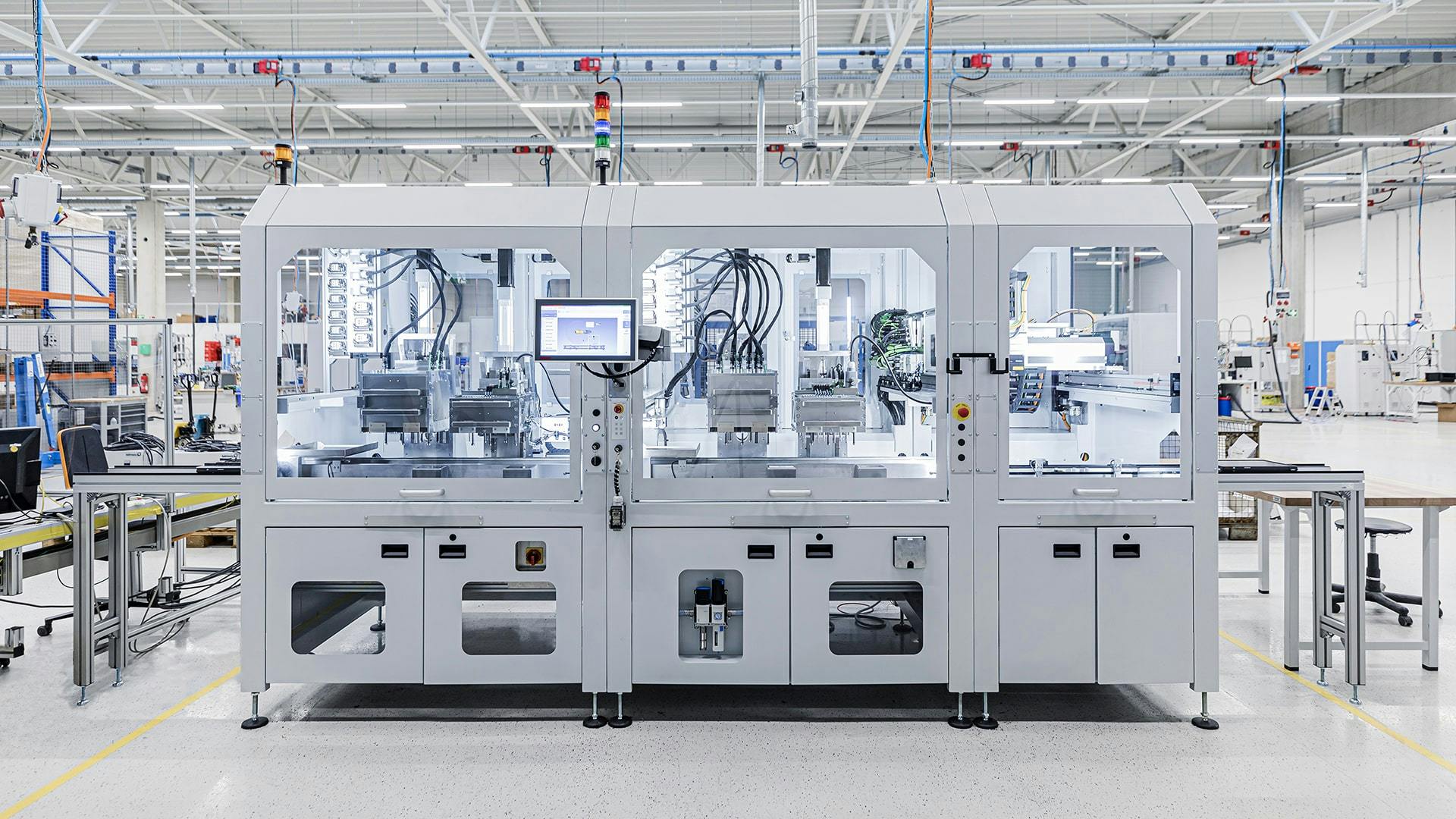 Heat staking machines - Manually & fully automatic | bdtronic