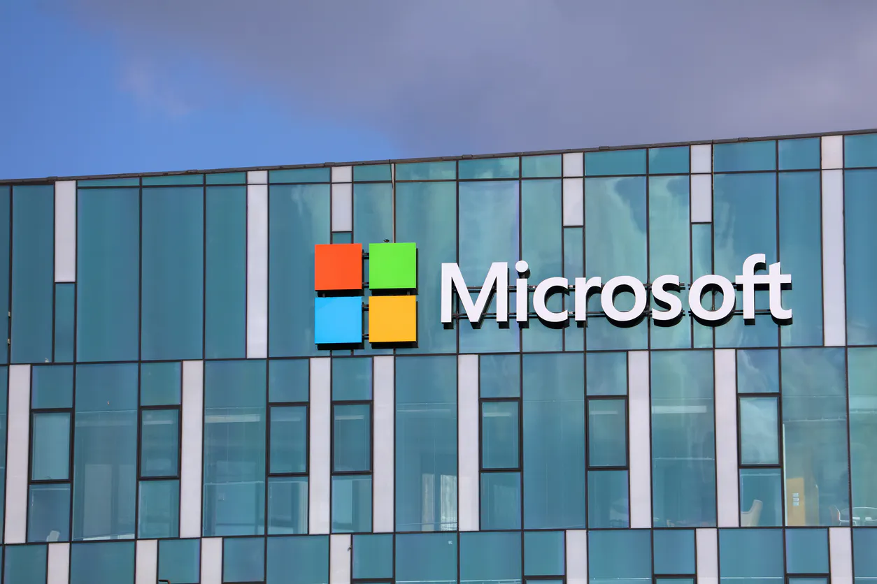 Prediction: Microsoft Azure To Reach $200 Billion In Revenue By 2028