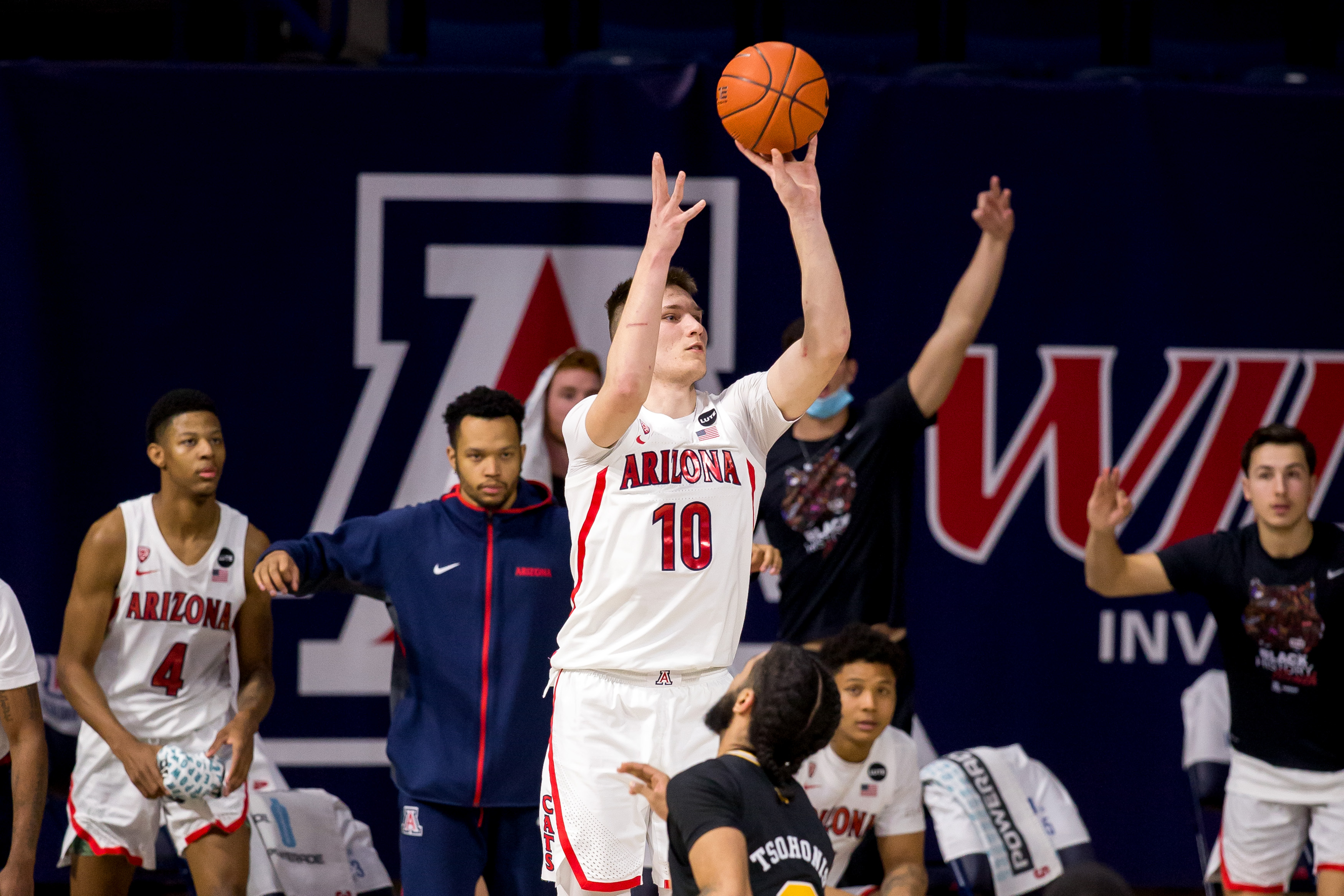 NCAAB Sports Betting News | BetQL