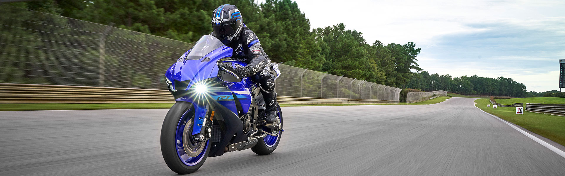 Yamaha YZF-R1 | Best Prices & Test Rides | Bikebiz Sydney