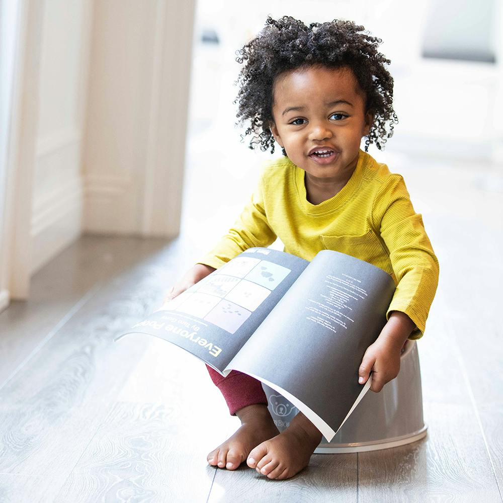 Why Does my Toddler Have to Poop in the Middle of Mealtime? - Biostime