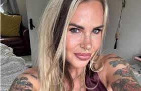 Mujer Gana R$ 13 Millones en la Lotería, pero Pierde su Casa y su Esposo