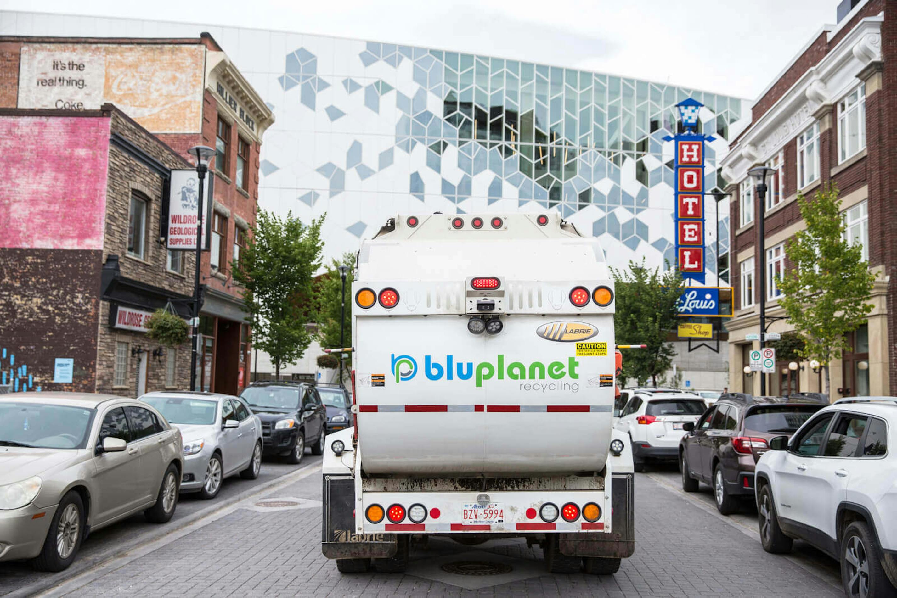 Waste Management Service in Calgary, Airdrie, & Okotoks | BluPlanet ...