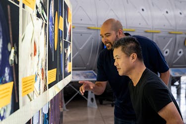 Boeing Future of Flight Aviation Center & Boeing Tour 30 mi N of Seattle