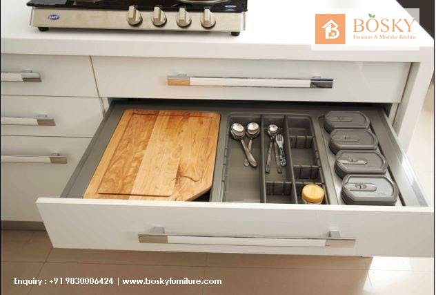 Get Innotech Modular Kitchen From Bosky Furniture