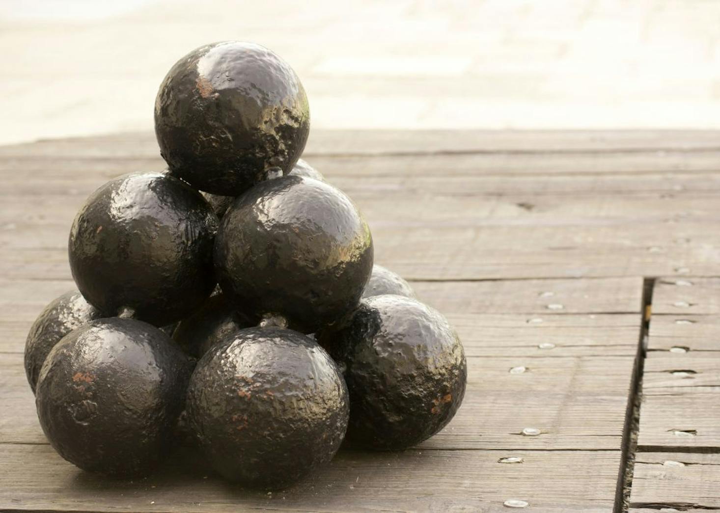 9 unusual things confiscated by TSA - Bounce