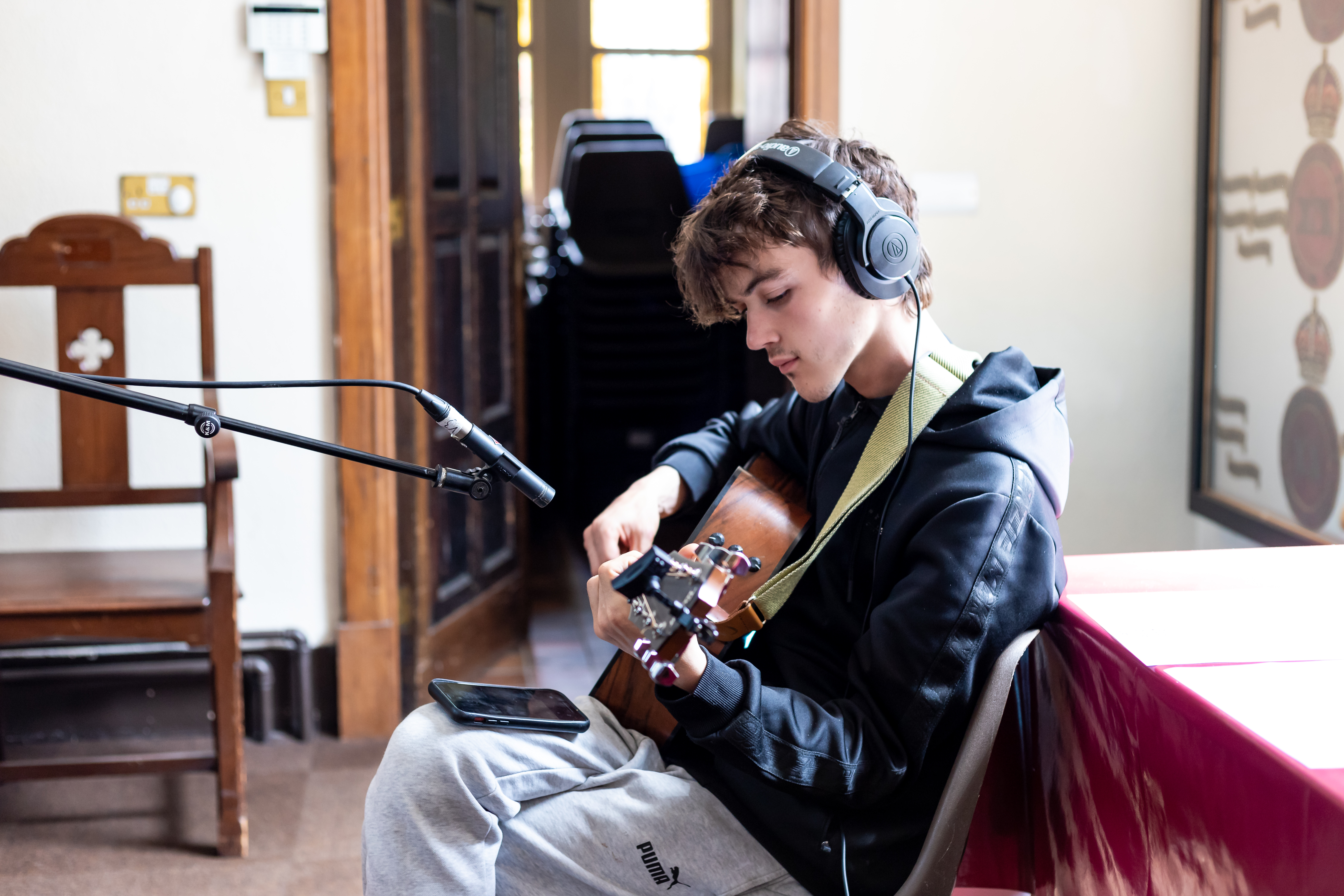 Truth to Tape with Honeyfeet | Brighter Sound