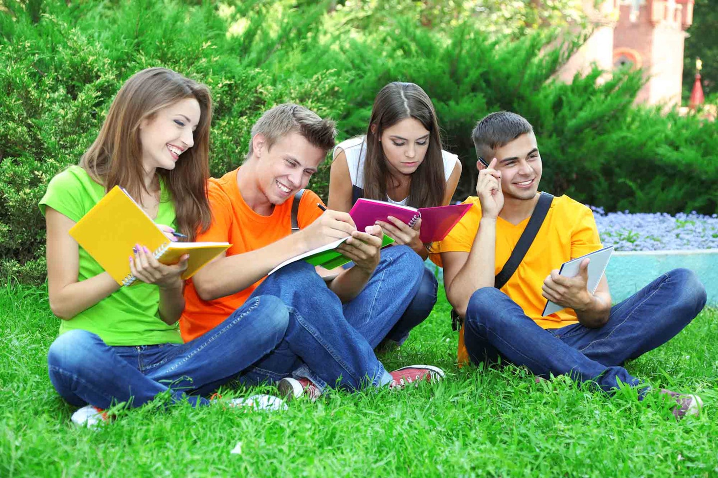 Find the best summer schools in the UK | Bright World Education