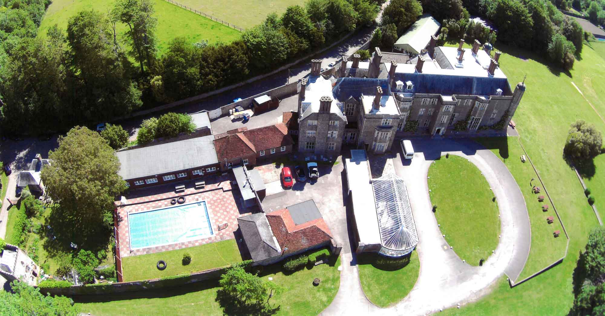 Slindon College UK Guardianship & Admissions | Bright World Guardianships