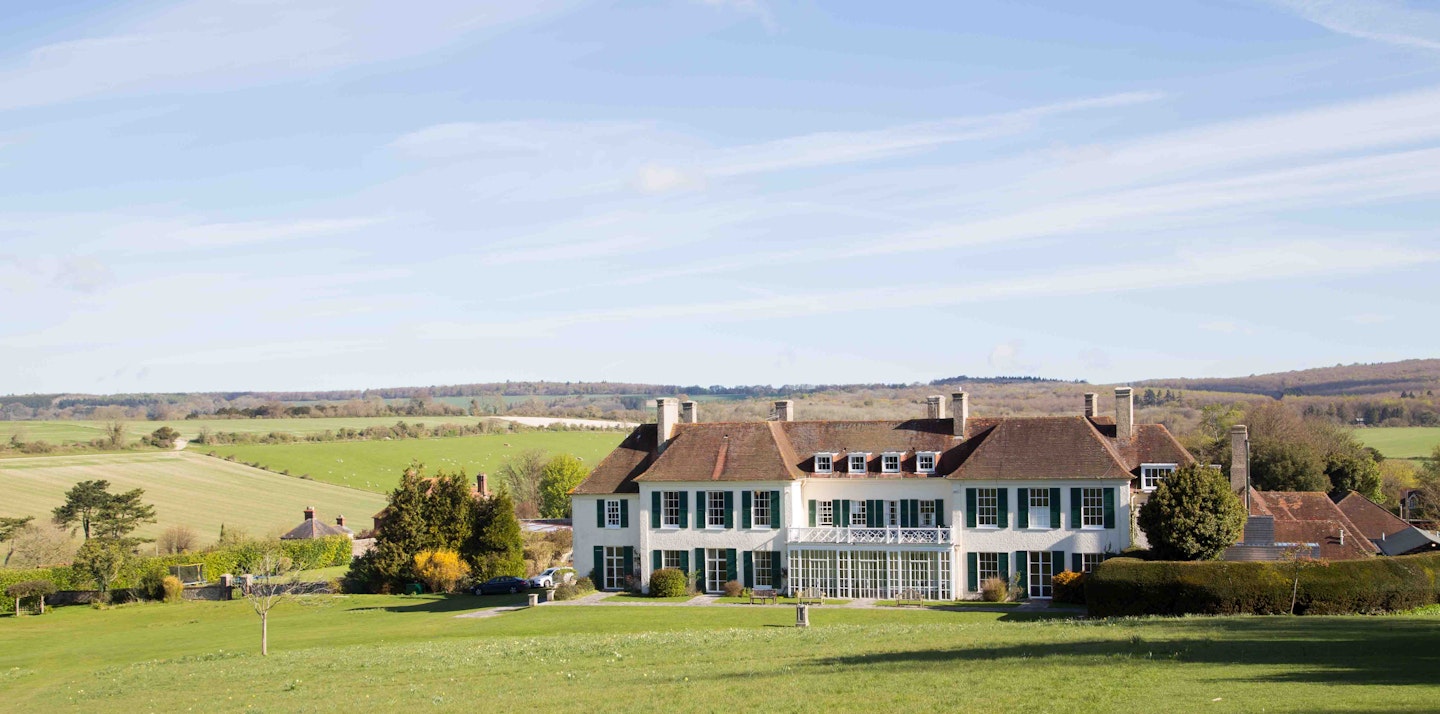 Great Ballard School UK Guardianship & Admissions | Bright World ...