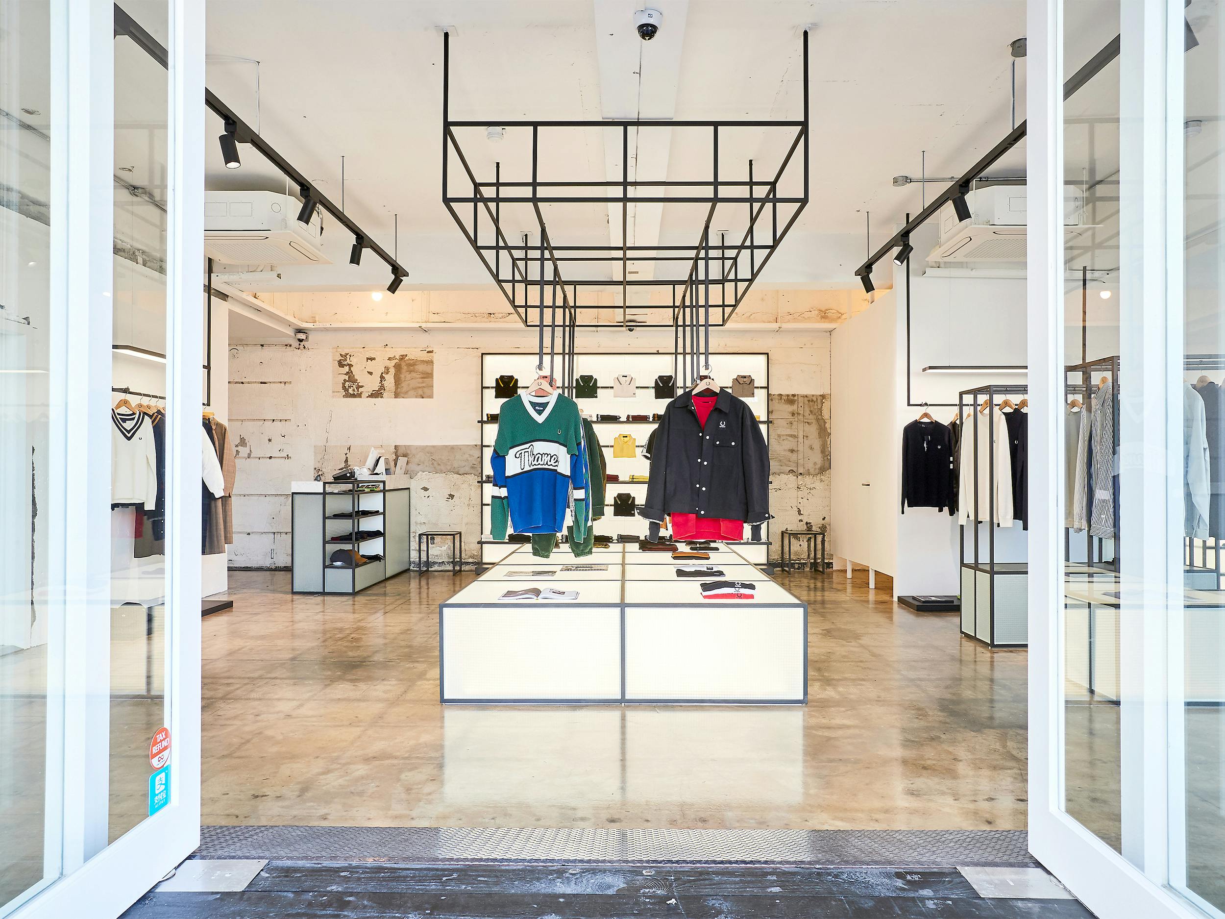 Fred Perry Global Stores