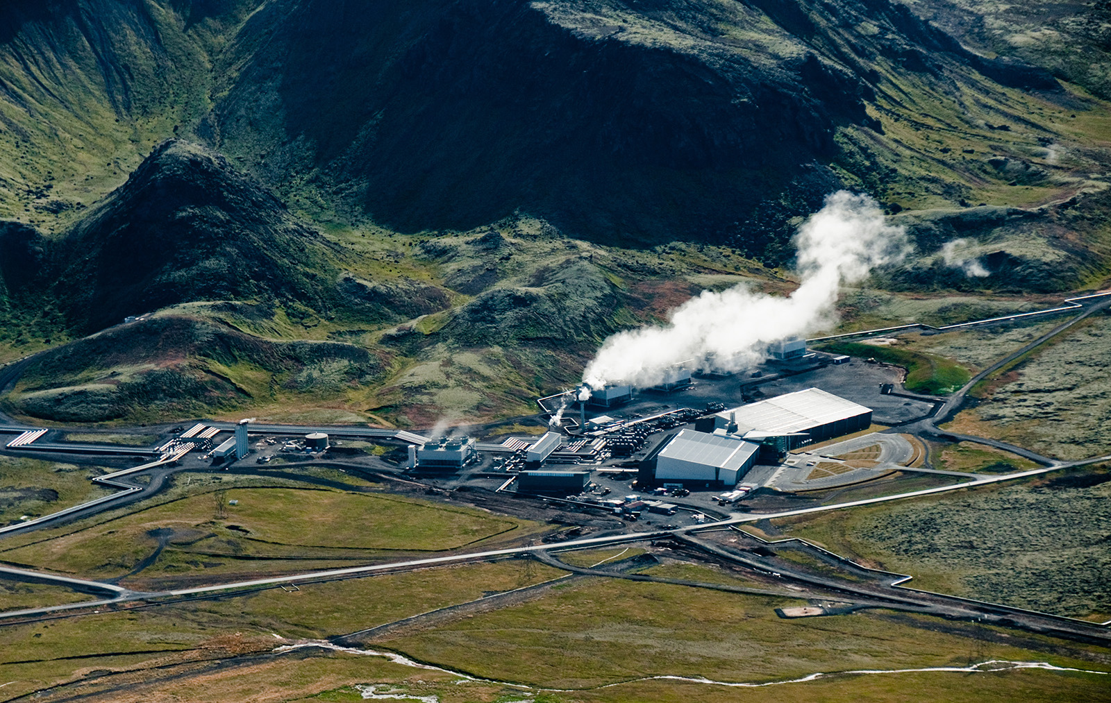 Carbfix and Climeworks commission the first large-scale permanent ...