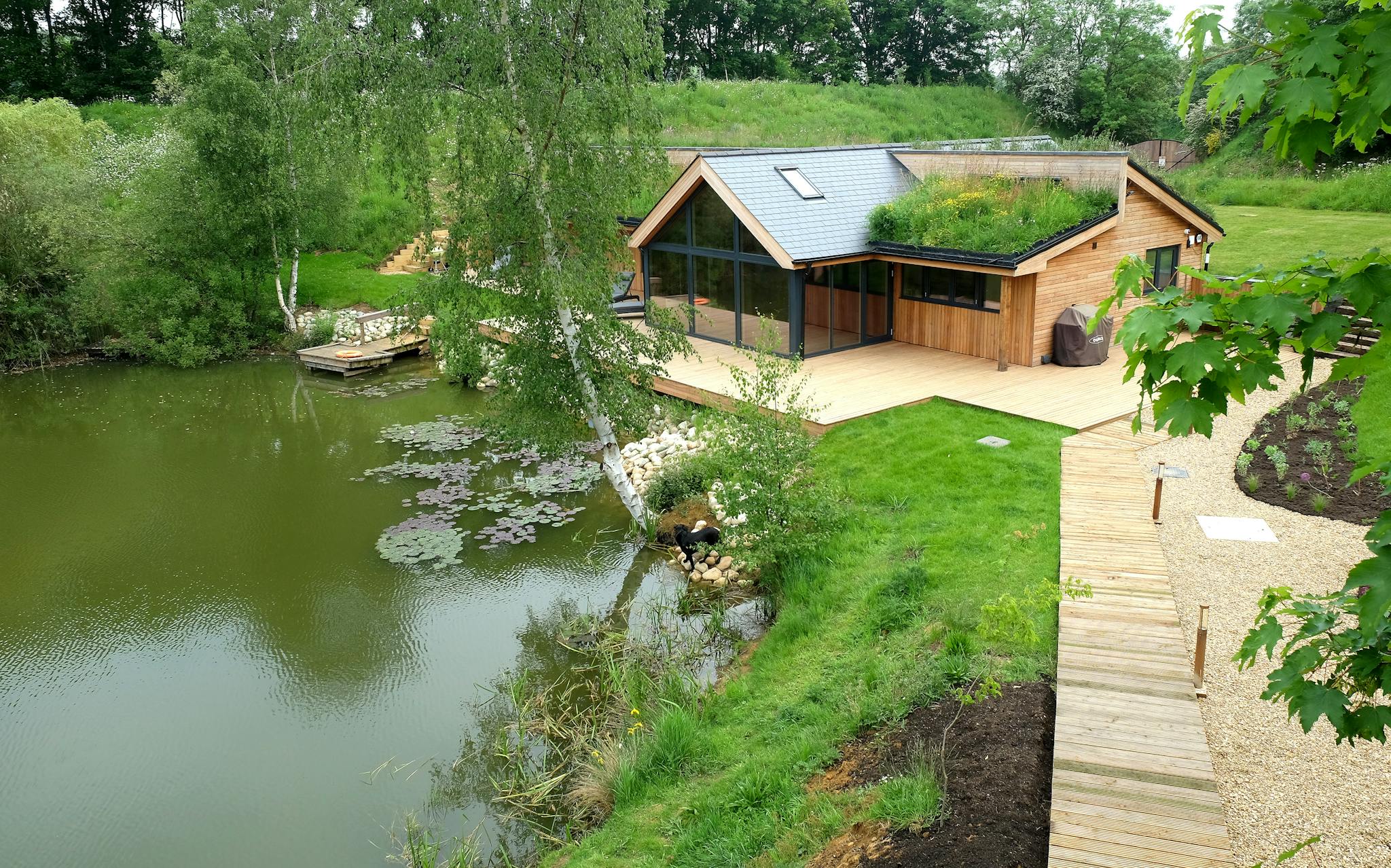 Oak Portal Frame at Tingrith Lakes - Timber Engineering Project ...