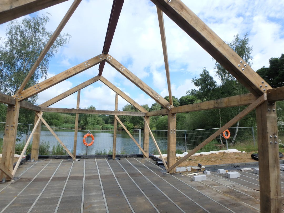 Oak Portal Frame Engineering at Tingrith Lakes – Carpenter Oak