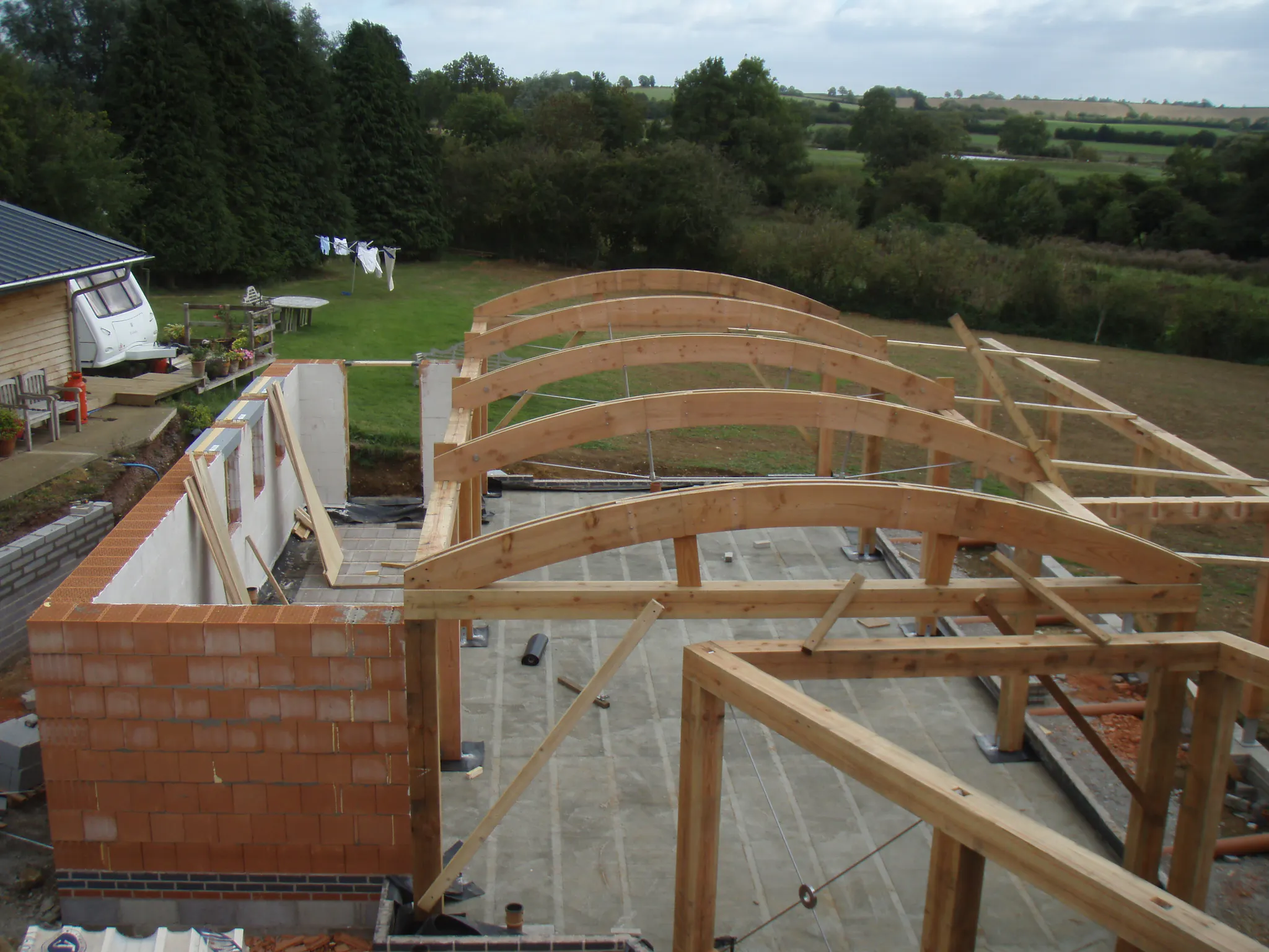 Contemporary Style Curved Wood Beams – Carpenter Oak