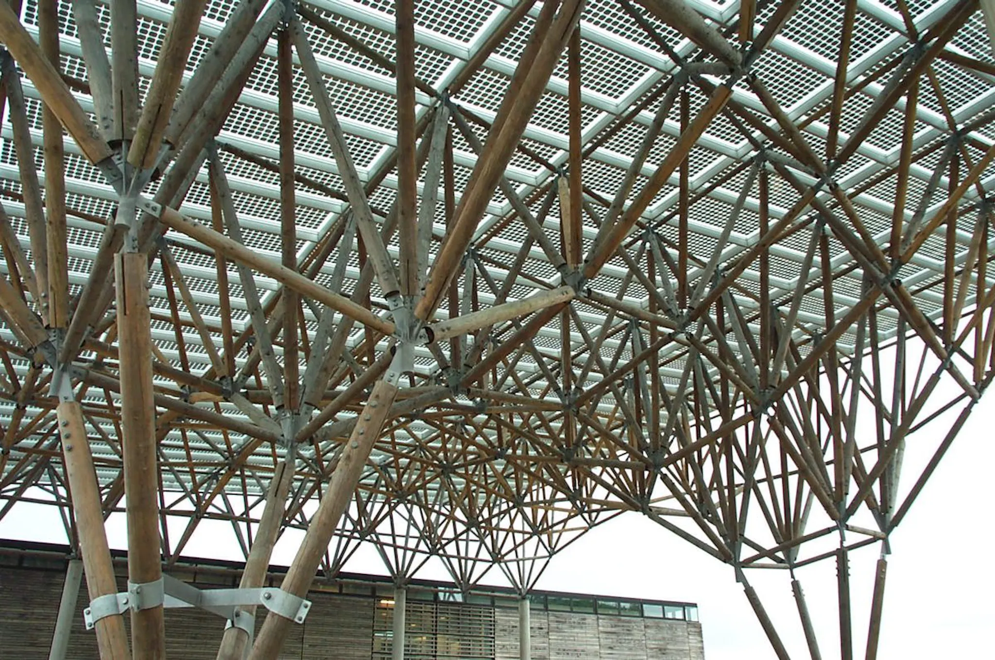 Timber Framed Solar Canopy at The Earth Centre – Carpenter Oak