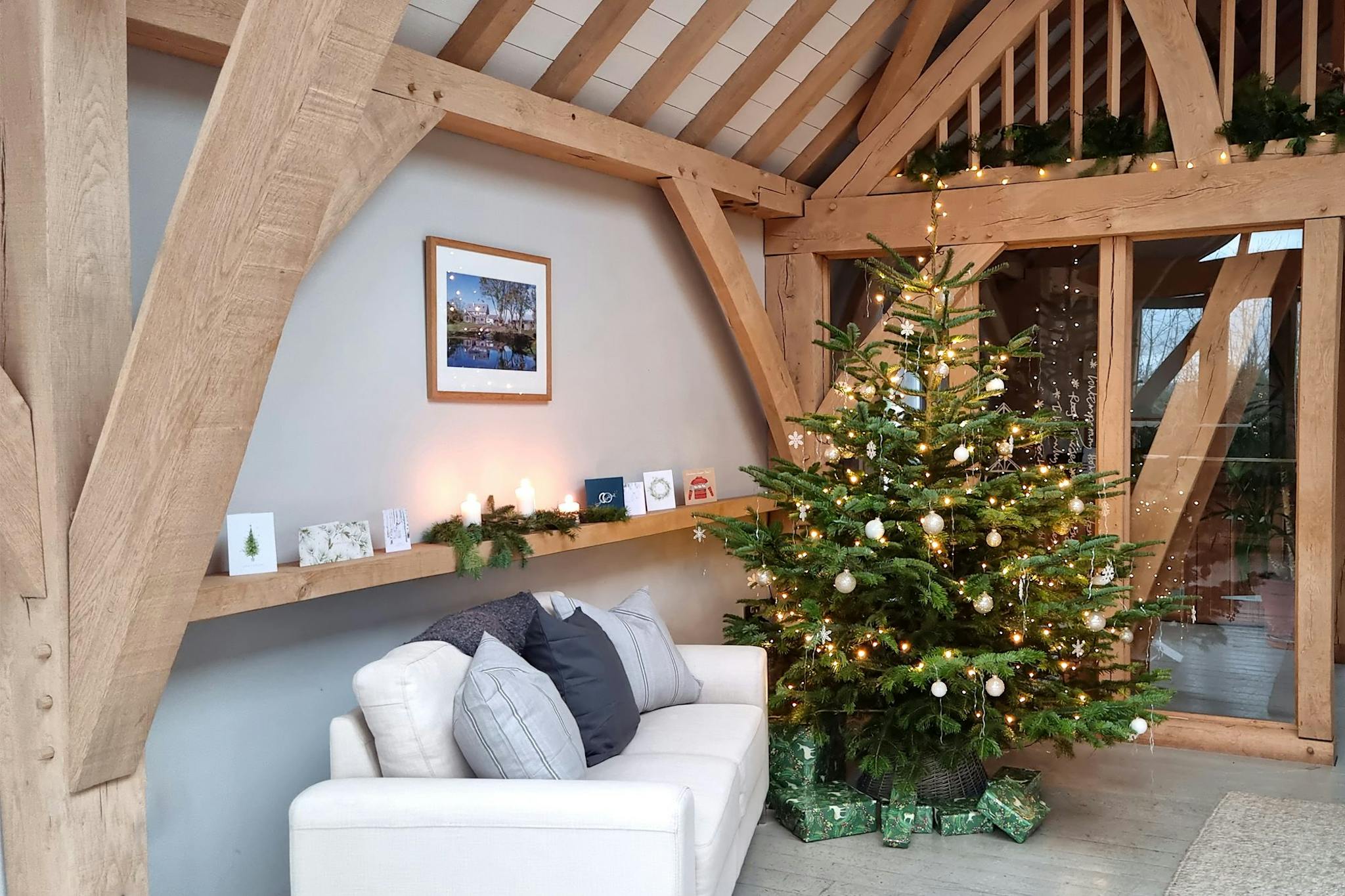 How to Build an Oak Barn | Carpenter Oak Guide – Carpenter Oak