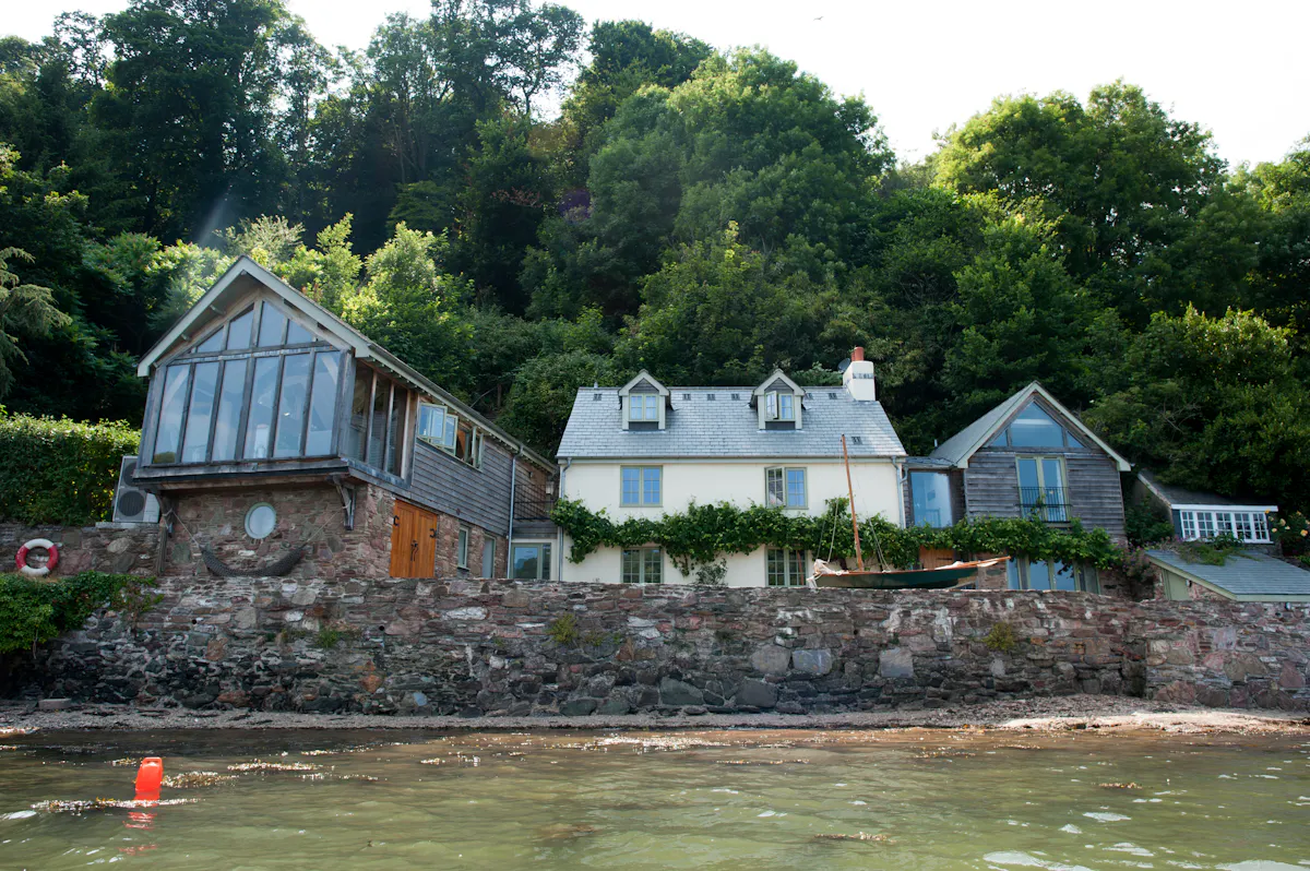 Oak Framed Home at Beach End, Devon UK by Carpenter Oak – Carpenter Oak