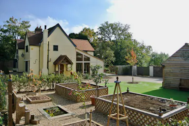 Oak Framed Grade 2 Listed 17th Century Pub Remodelled – Carpenter Oak