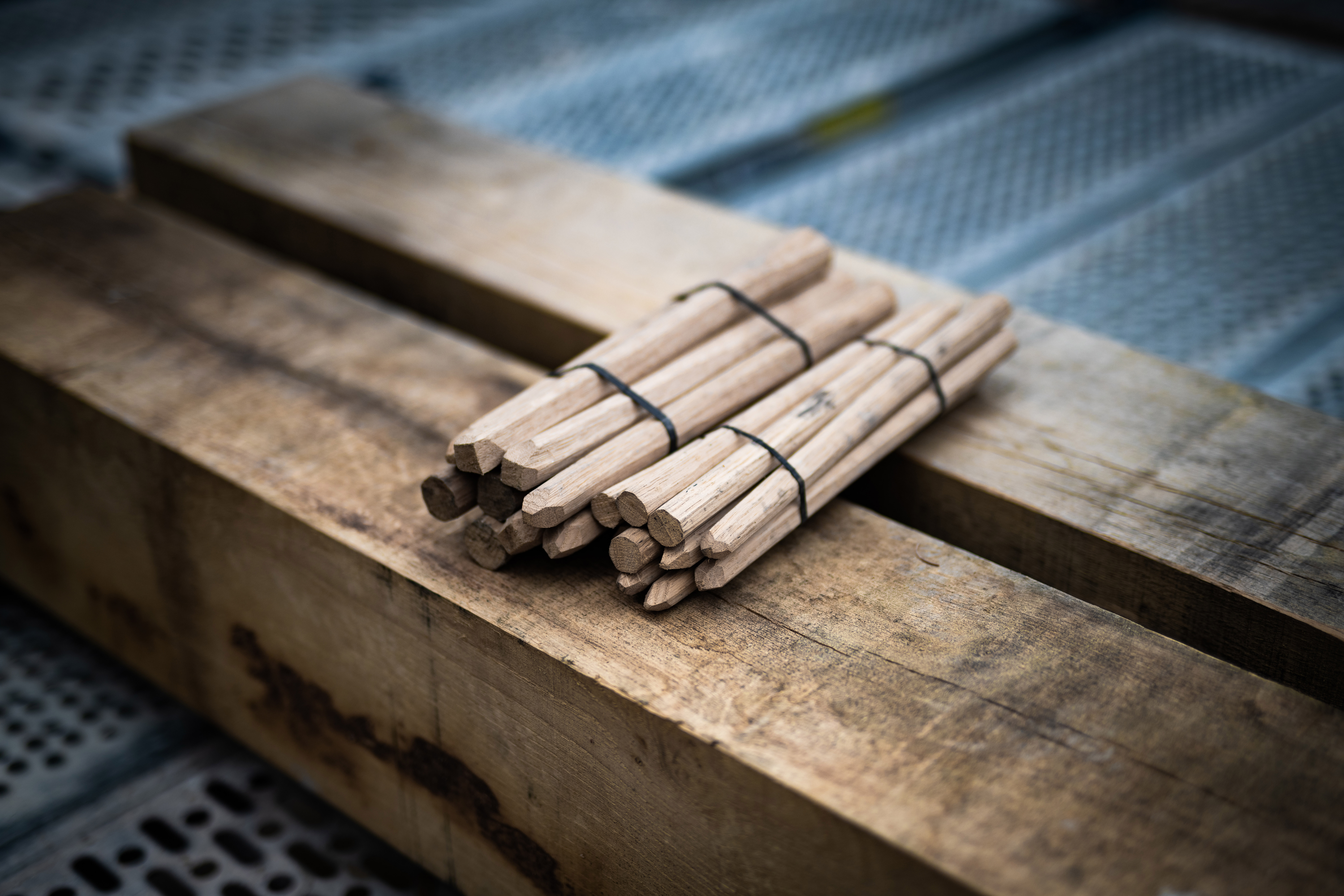 How Pegs Hold Oak Frames Together | Carpenter Oak