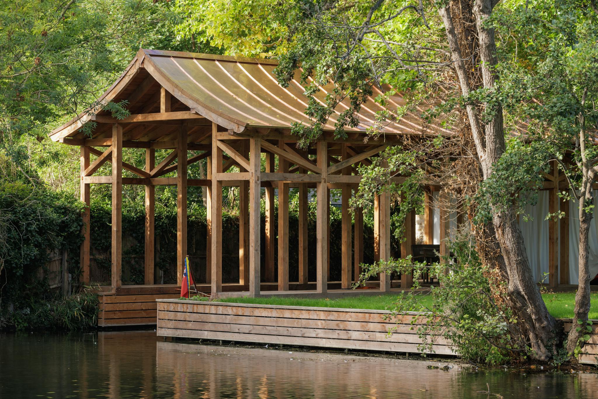 The Japanese Boathouse – Carpenter Oak