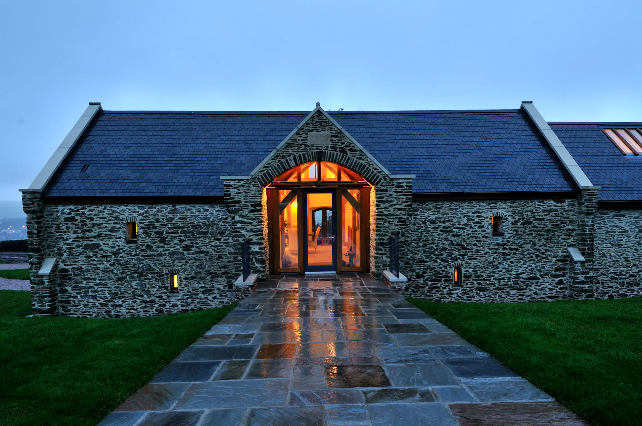 Oak Framed Barn Conversion with Exposed Beams – Carpenter Oak