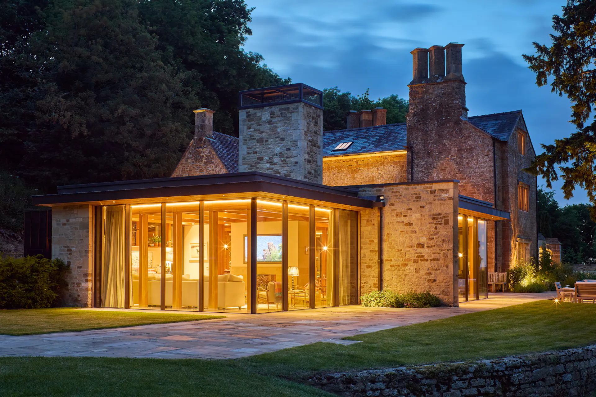 Glulam for Timber Framing | Carpenter Oak