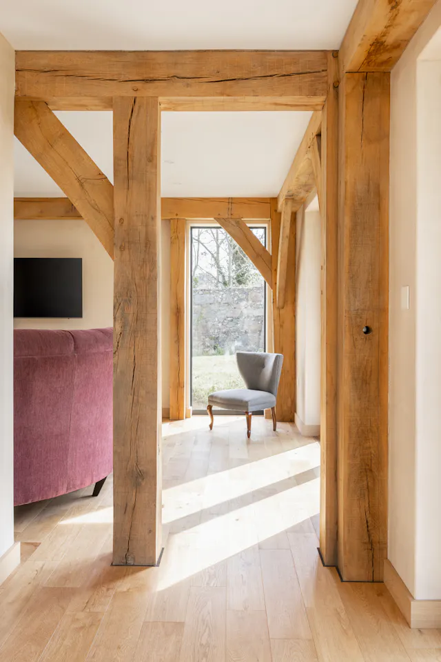 Guernsey oak frame home – Carpenter Oak