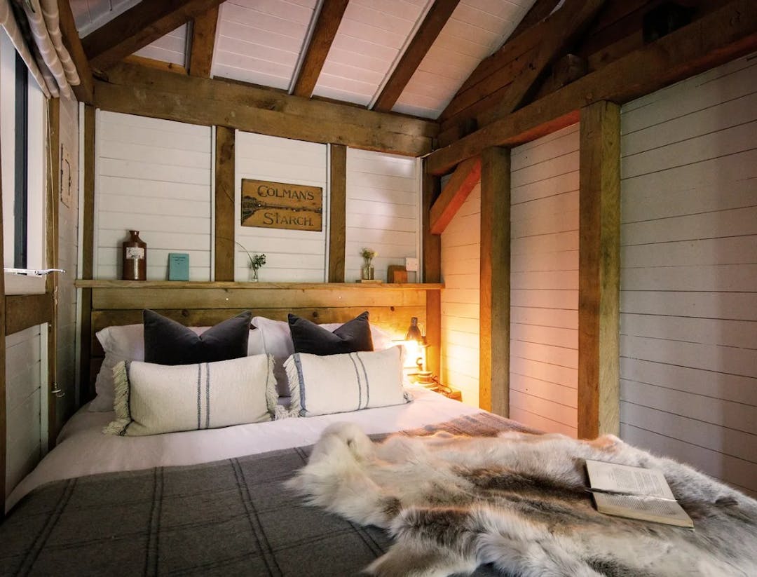 Little Bear Cabin – Carpenter Oak