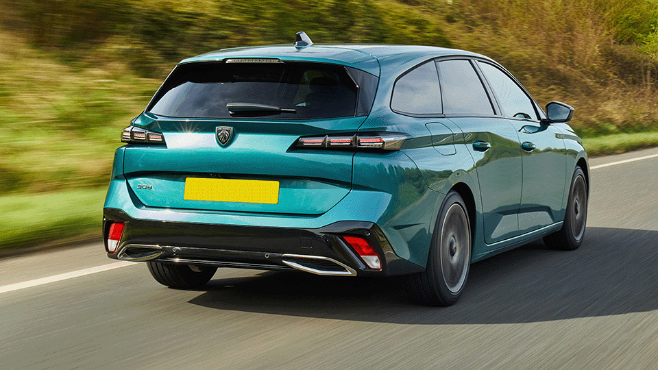 Peugeot 308 SW Review 2026 | Performance & Pricing | Carwow