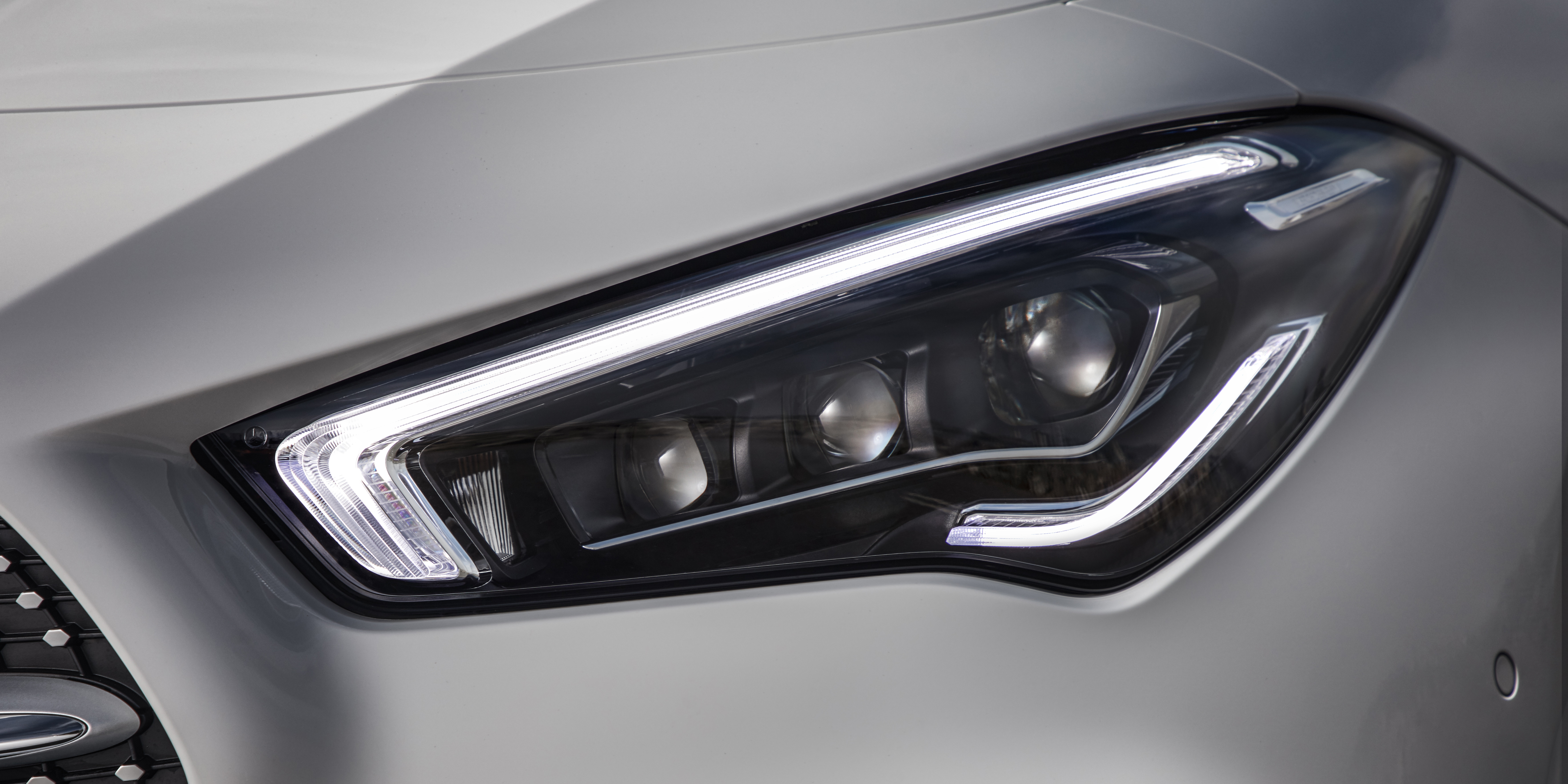 Mercedes-Benz CLA Review 2024 | Performance & Pricing | Carwow