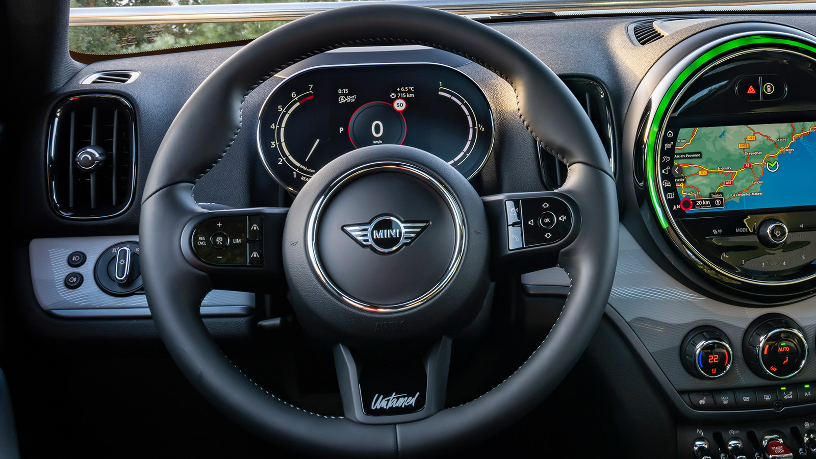 MINI Countryman (2021) | Interior y maletero | Carwow