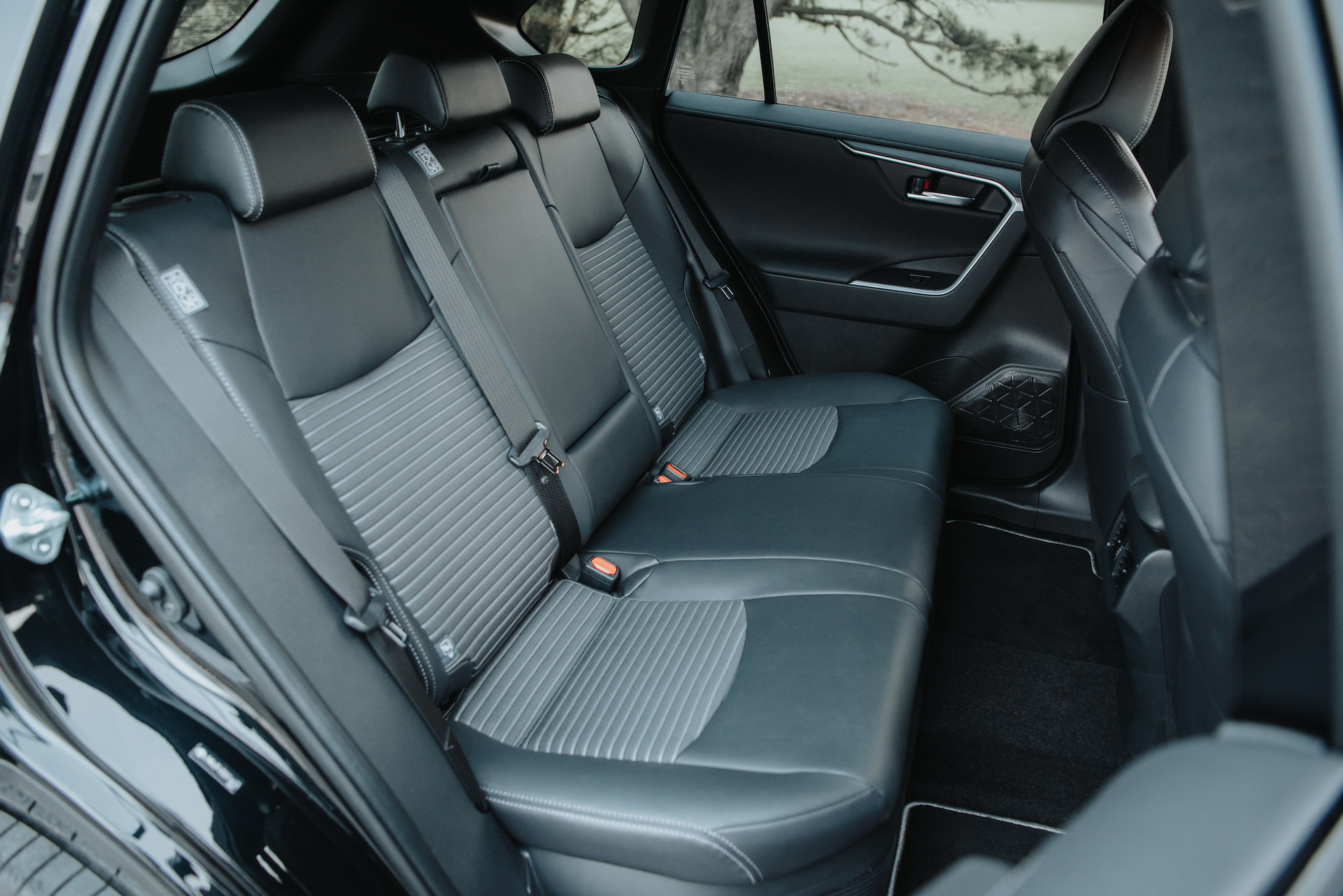 Toyota RAV4 Review 2024 | Hybrid SUV Interior & Price | Carwow