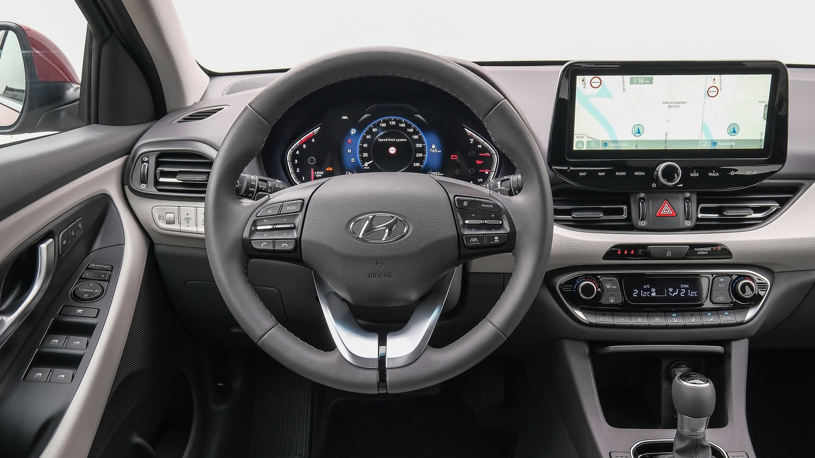 Hyundai i30 | Interior y maletero | Carwow