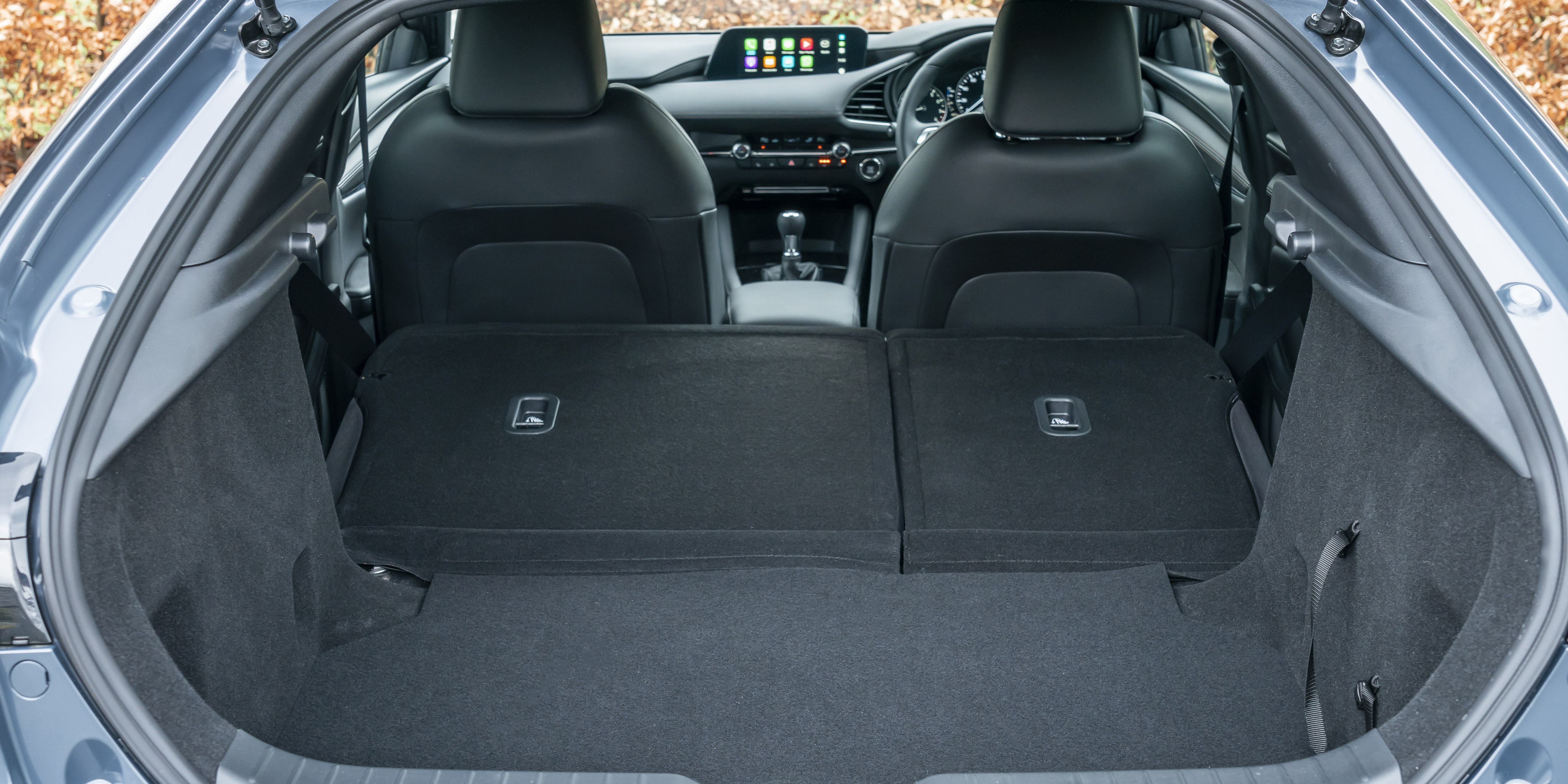 Mazda 3 Review 2023 | Performance & Pricing | carwow