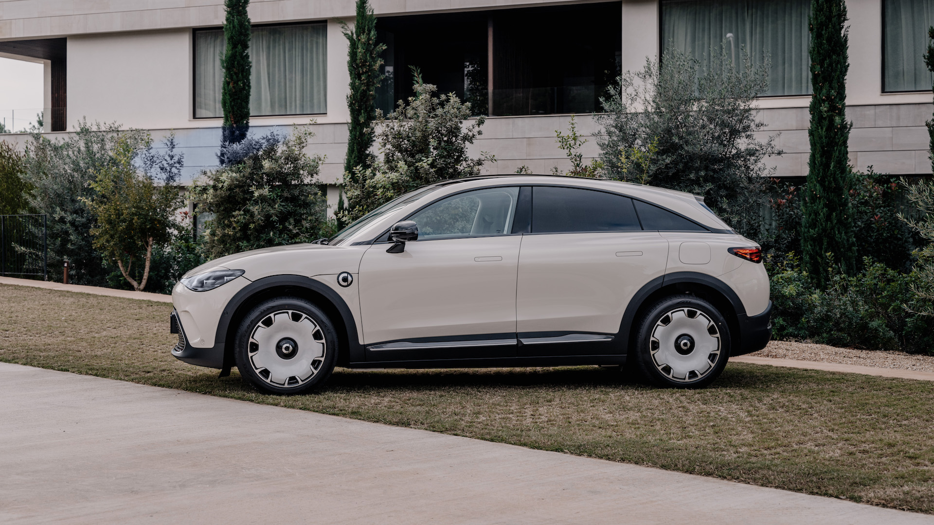 Smart #3 Review 2024 | Performance & Pricing | Carwow