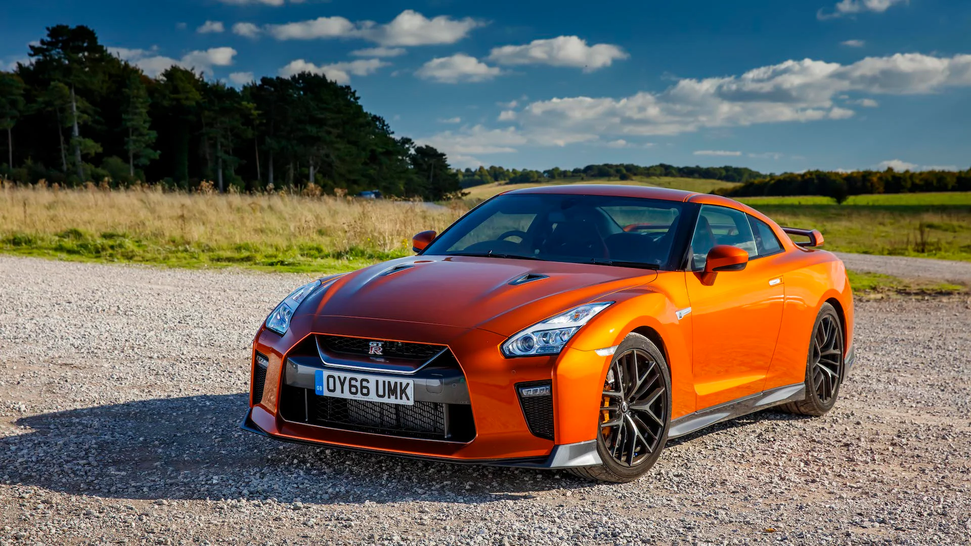 Nissan Gtr Por