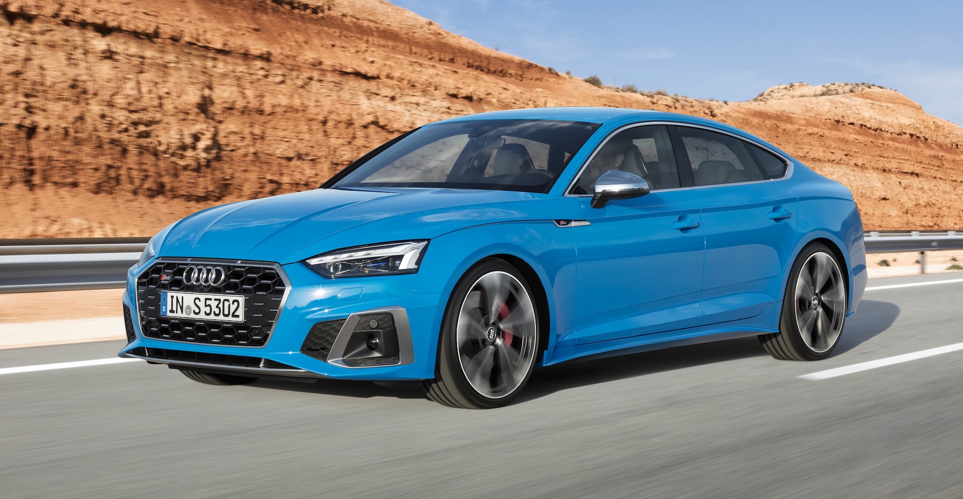 Audi S5 Sportback Review 2026 | Performance & Pricing | Carwow